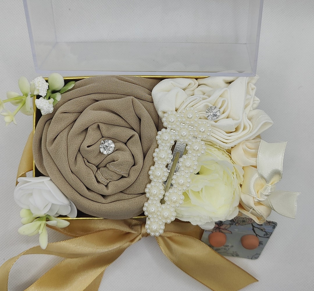 Tiny Treasures Gift Box ,hijab Gift Box,hijab,velvet, Hijab Bouquet,for ...