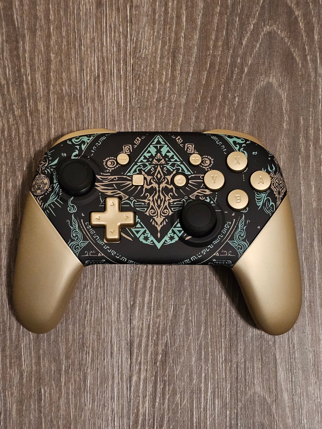 Black and Gold Custom Pro Controller (glow in the Dark) - Etsy