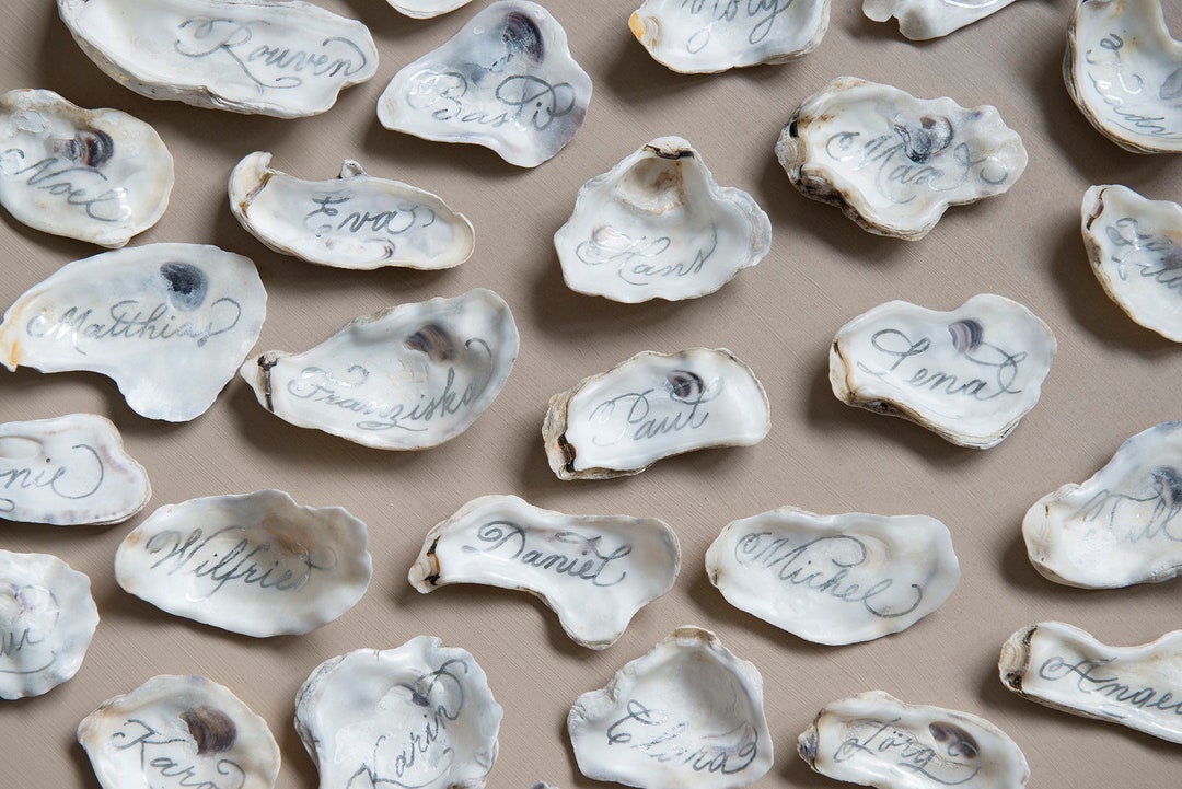 Oyster Shells - Handwritten, Personalized & Individual Place Cards ...