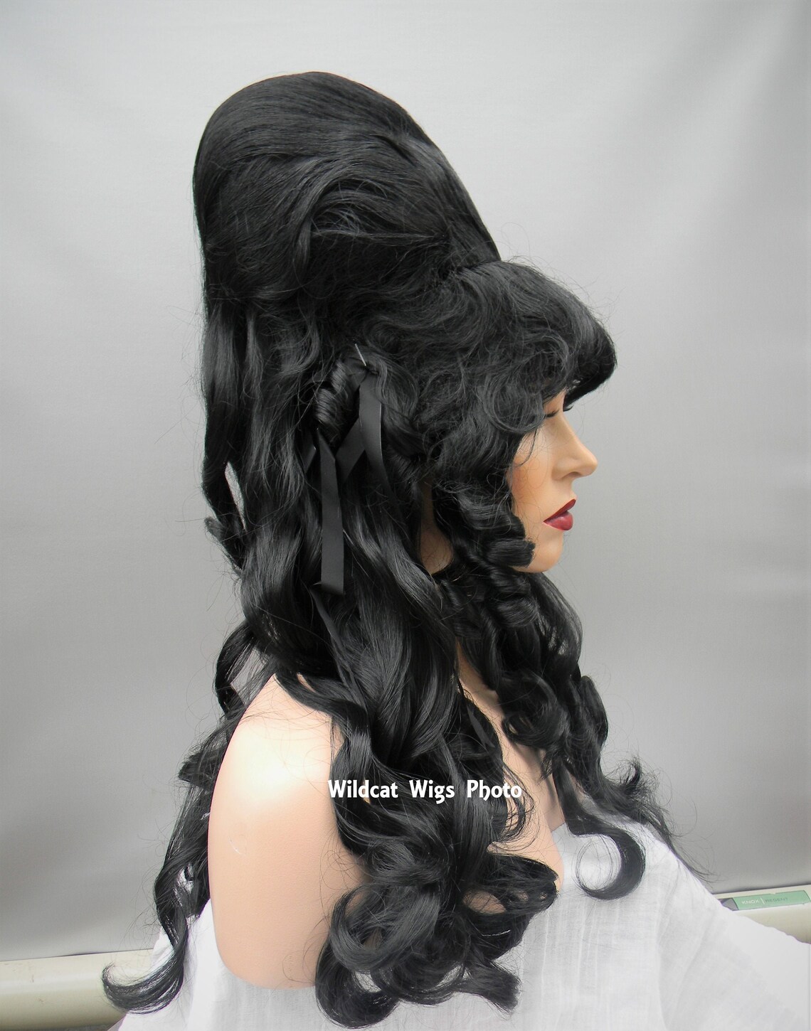 VAMP 1960s .. Fun BEEHIVE Wig .. DRAG .. Halloween ..unisex - Etsy