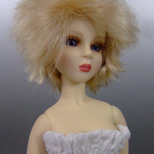 Tiffanys Taylor Doll - Etsy