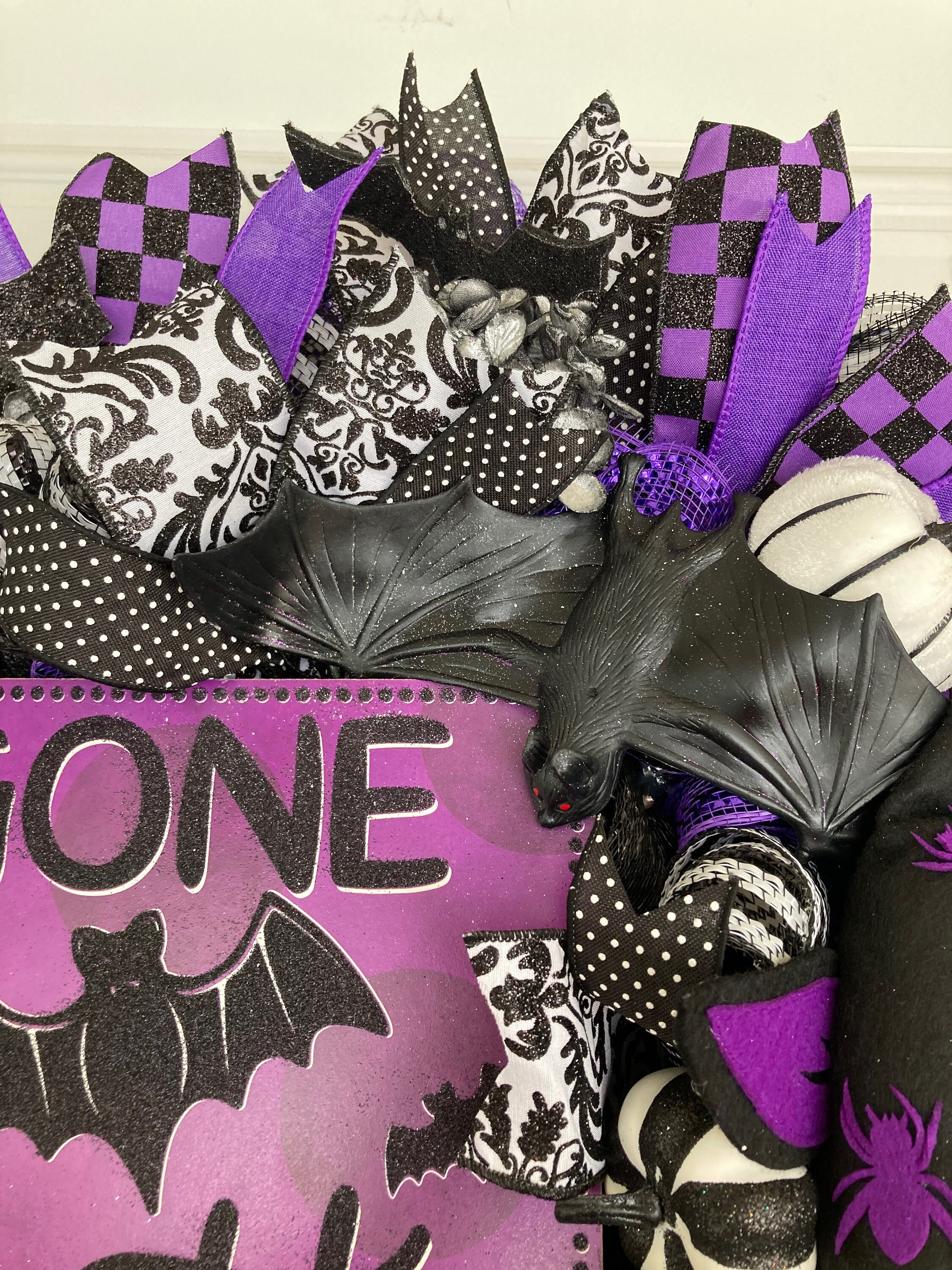 Halloween Batty Wreath - Etsy
