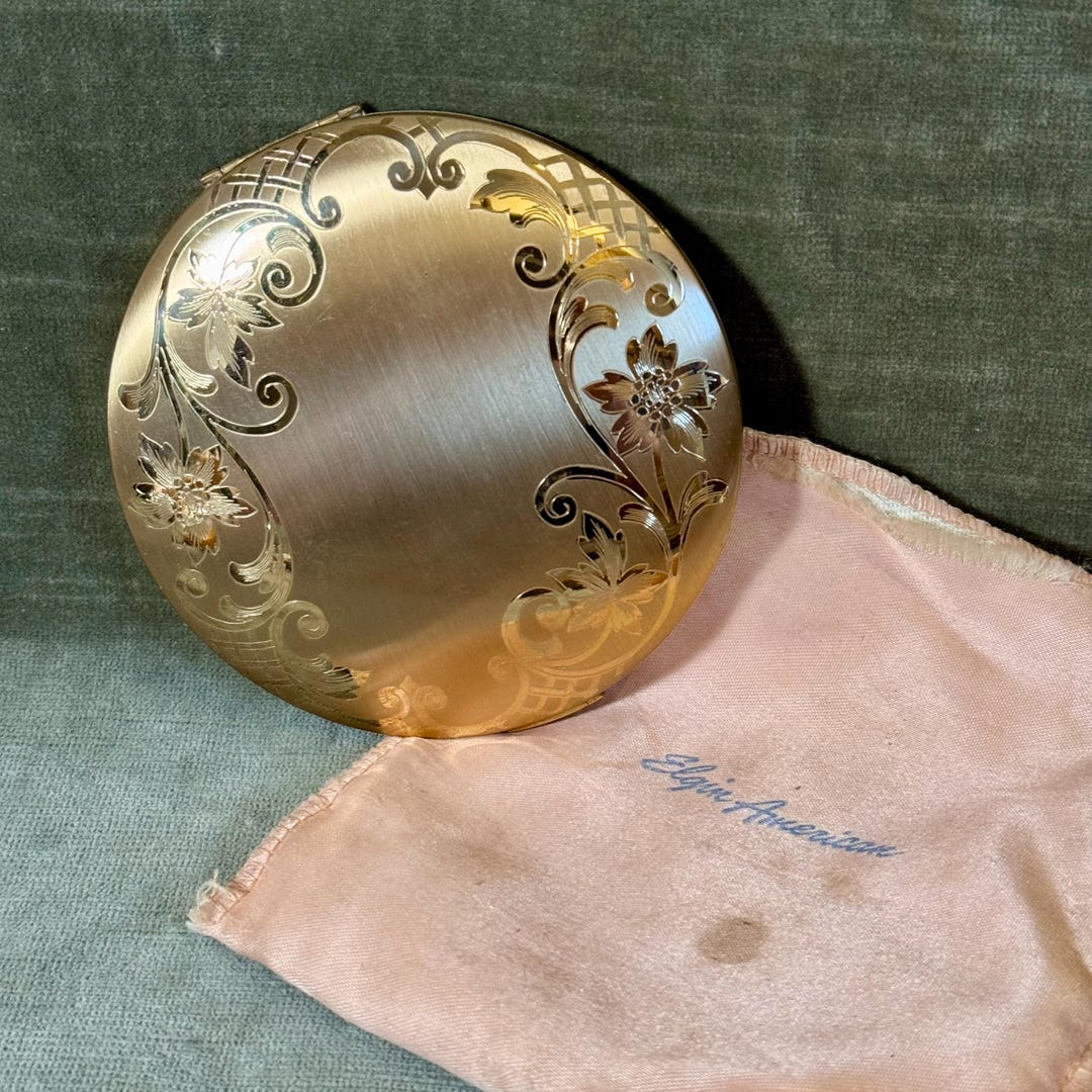 Vintage 1950s Elgin American Compact With Pouch and Puff - Etsy