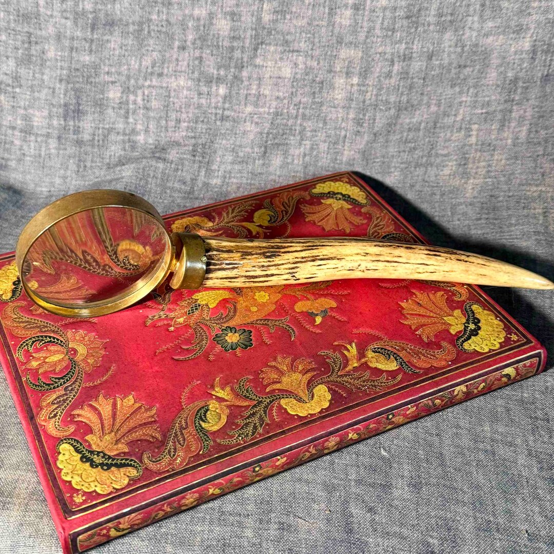 Antler-drop Desk Magnifying Glass - Etsy
