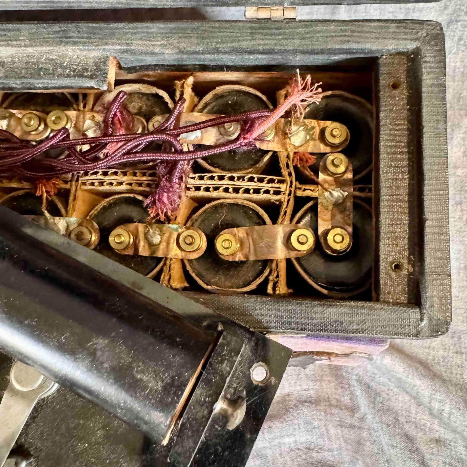 Antique Mcintosh Faradic Battery Electrotherapy Device C.1920s: Ex ...