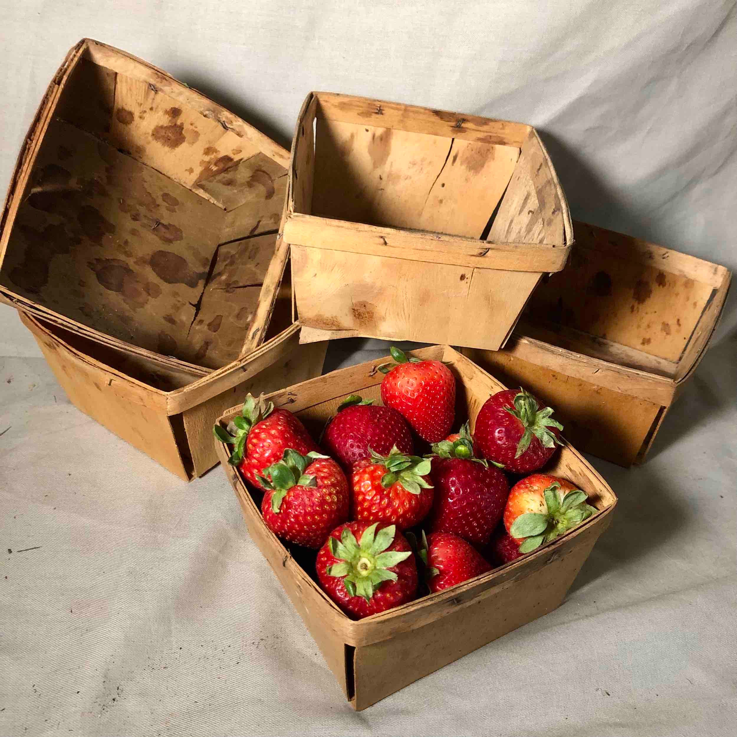 Vintage Wooden Strawberry Baskets - Etsy