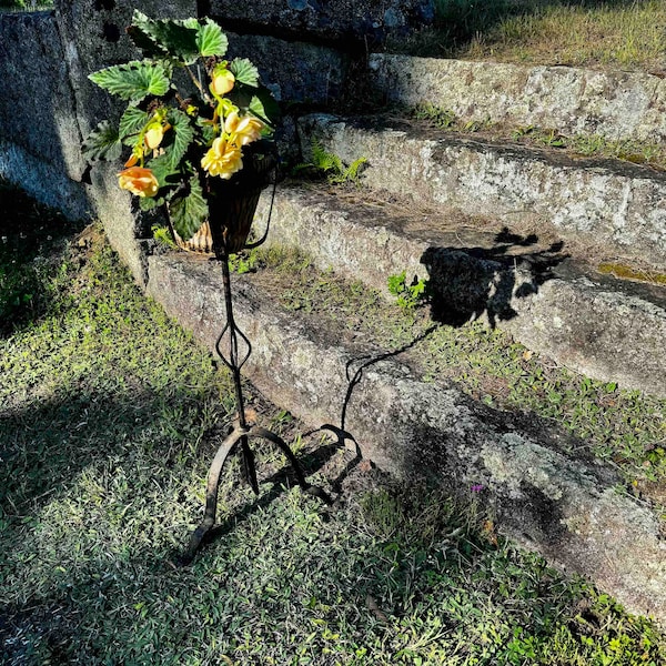 Wrought Iron Plant Stand - Etsy