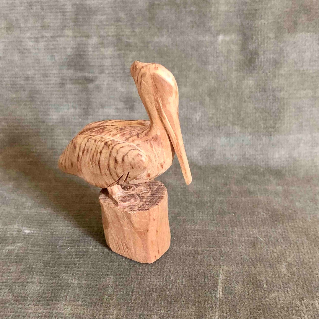 Vintage Miniature Pelican Carving - Etsy