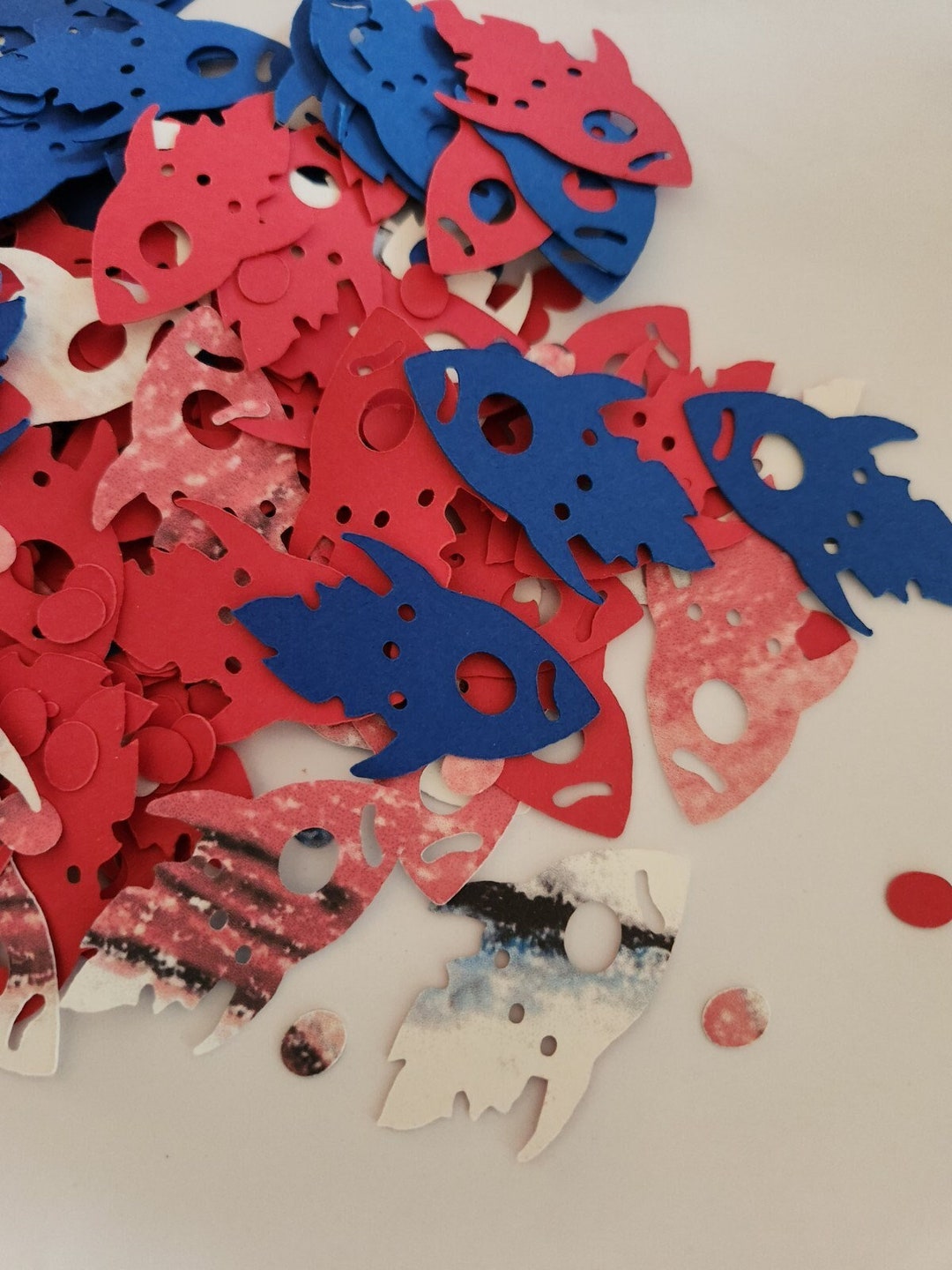 Rocket Confetti, Space Party, Yellow Rockets, Blue Rockets Spacecraft ...