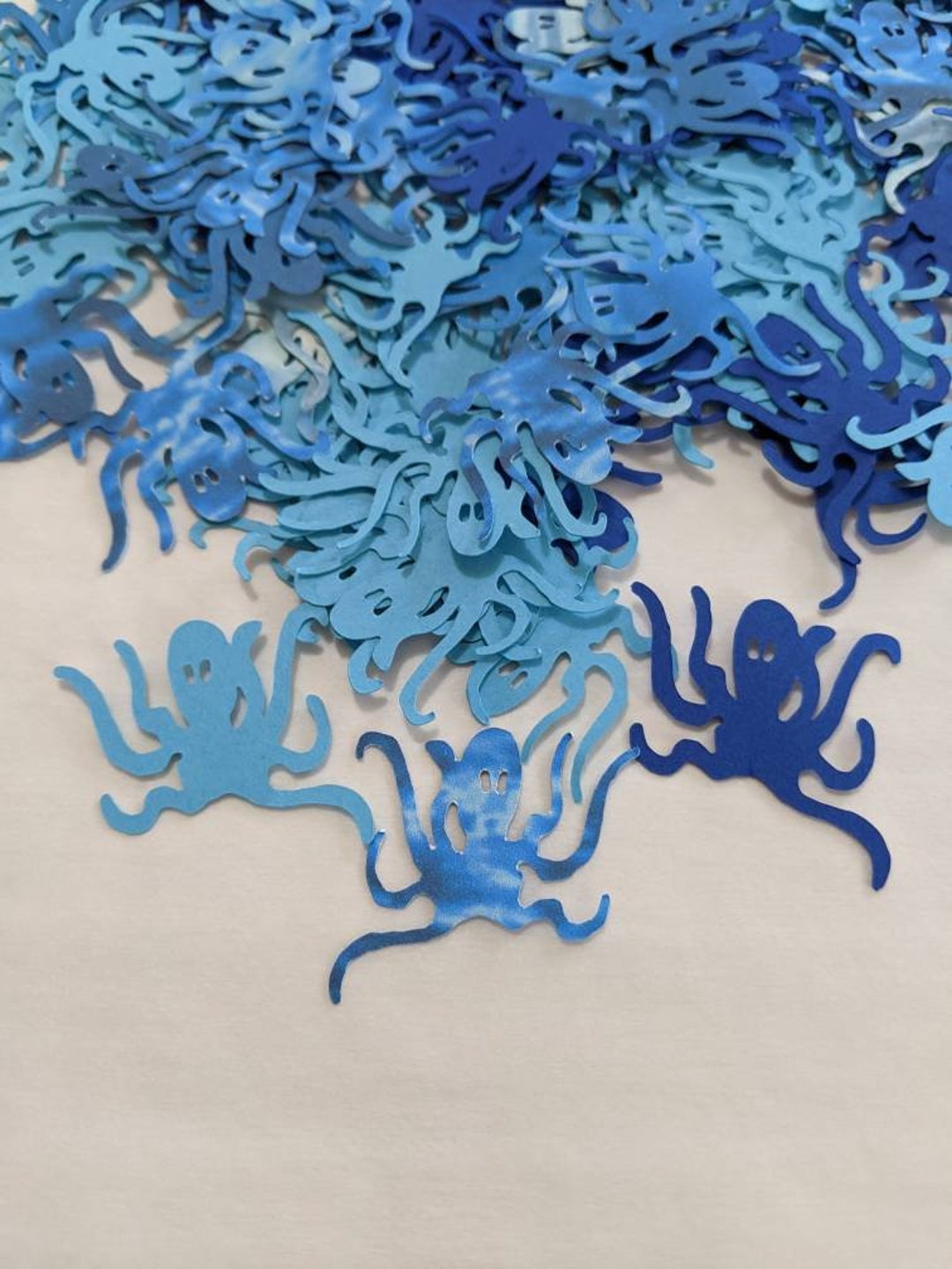 Blue Octopus Confett Craft, Octopus Birthday Party, Octopus Table ...