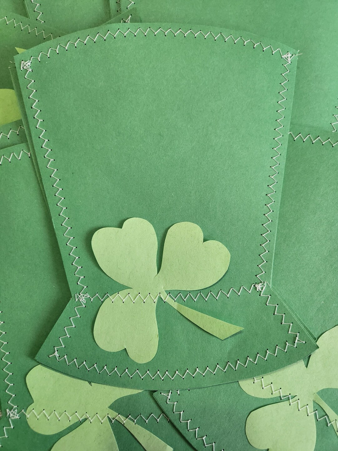 Shamrock Paper Hats, St. Patrick's Day Green Bags, Party Paper Bags ...