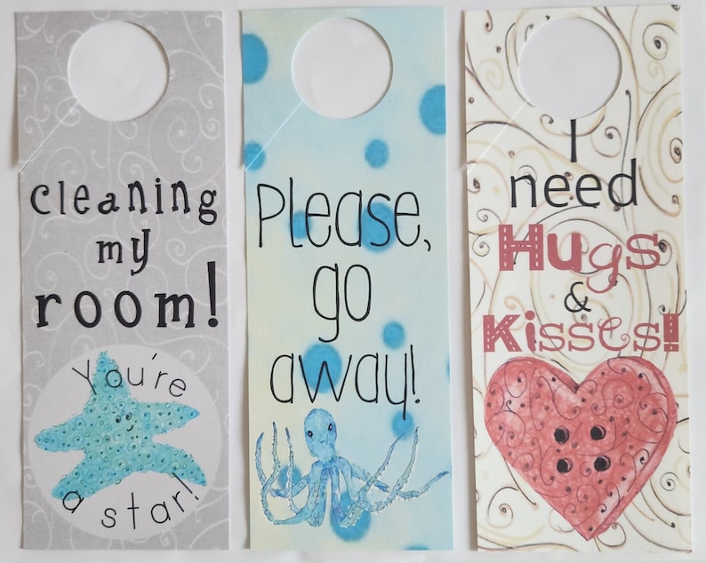 Kids' Doorknob Hangers: Funny Party Favors, Animal Designs (set of 15 ...