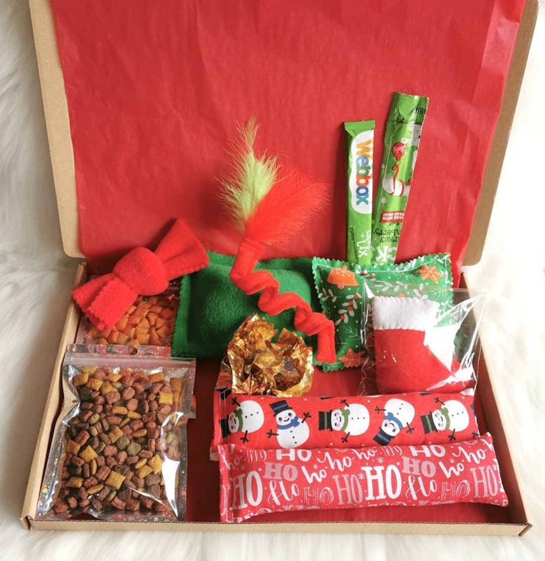 Multicat Cat Christmas Gift Box, Handmade Catnip Toys, Pet Christmas ...