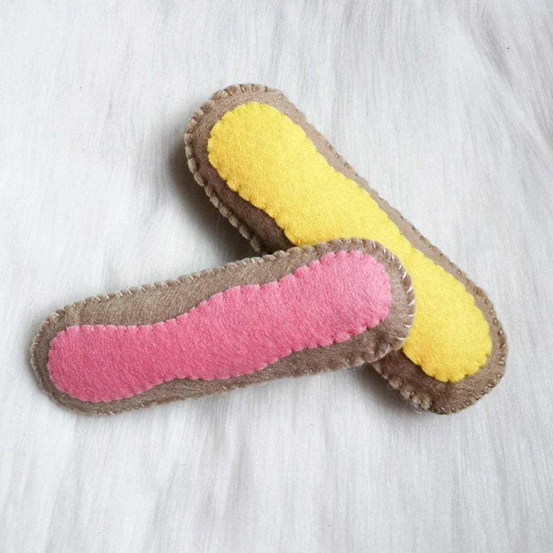 Handmade Catnip Eclair, Felt Food Shaped Cat Toys, Gifts for Cat Lovers ...