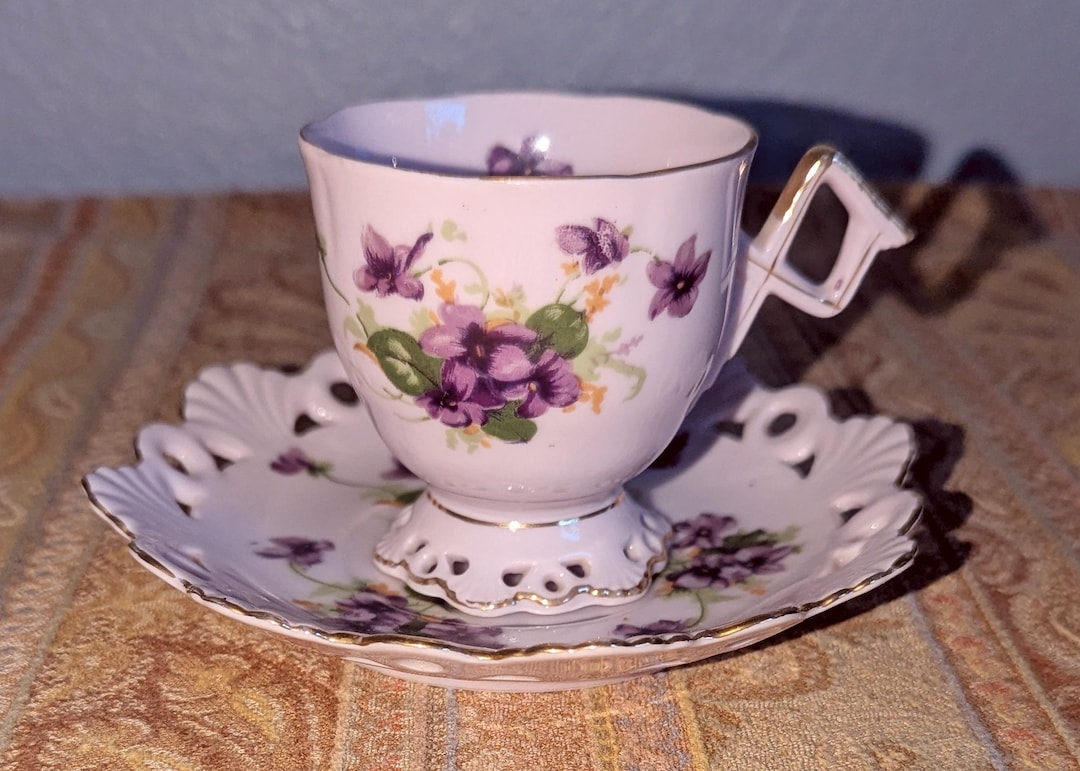 Vintage SAJI Fancy China Teacup and Saucer Made in Japan #6/942 - Etsy