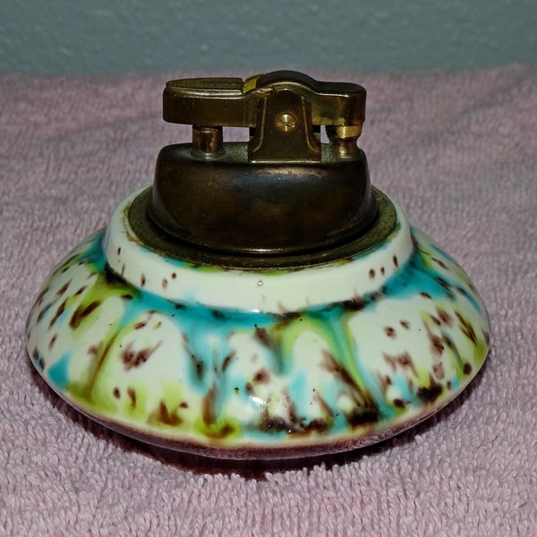 Table Lighters Vintage - Etsy