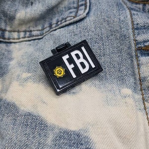 FBI Pin Badge the Simpsons Folding Enamel Pin Badge Agent Mulder's FBI ...