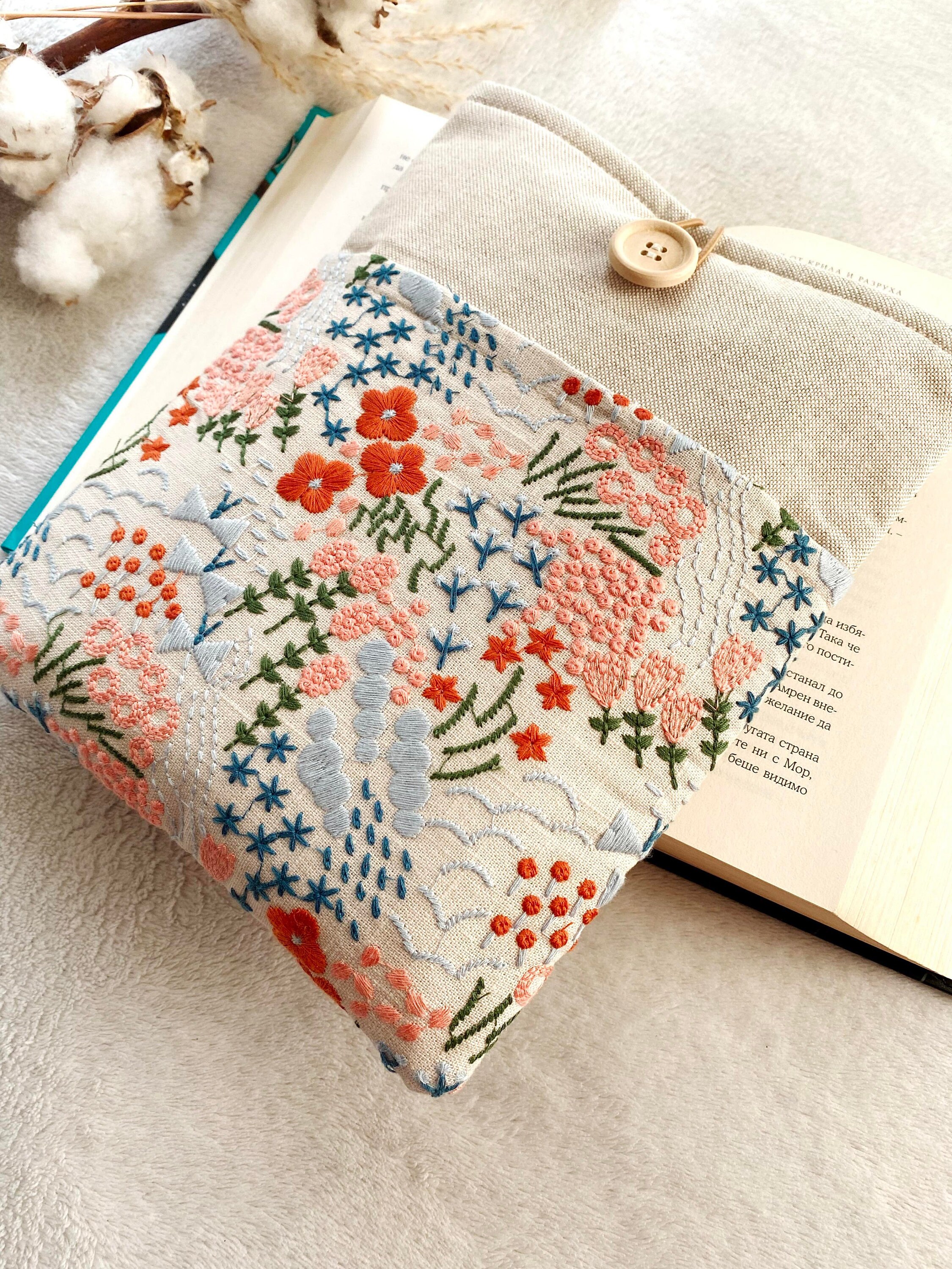 Embroidered Book Sleeve With Pocket, Padded Book Cover, Protector for ...