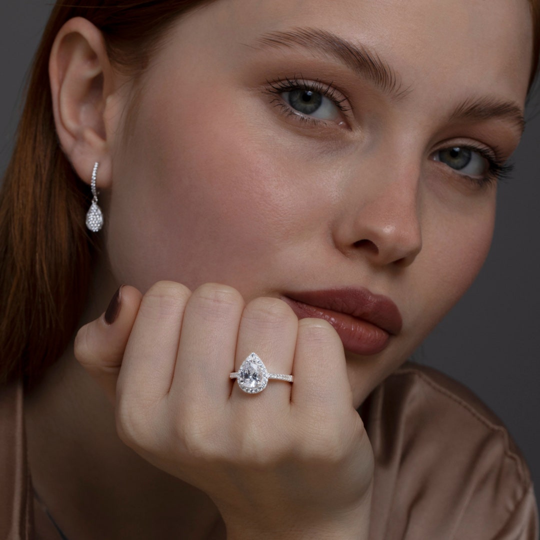 Pear Cut Diamond Engagement Ring, 14K Pear Cut Diamond Ring, Handmade ...