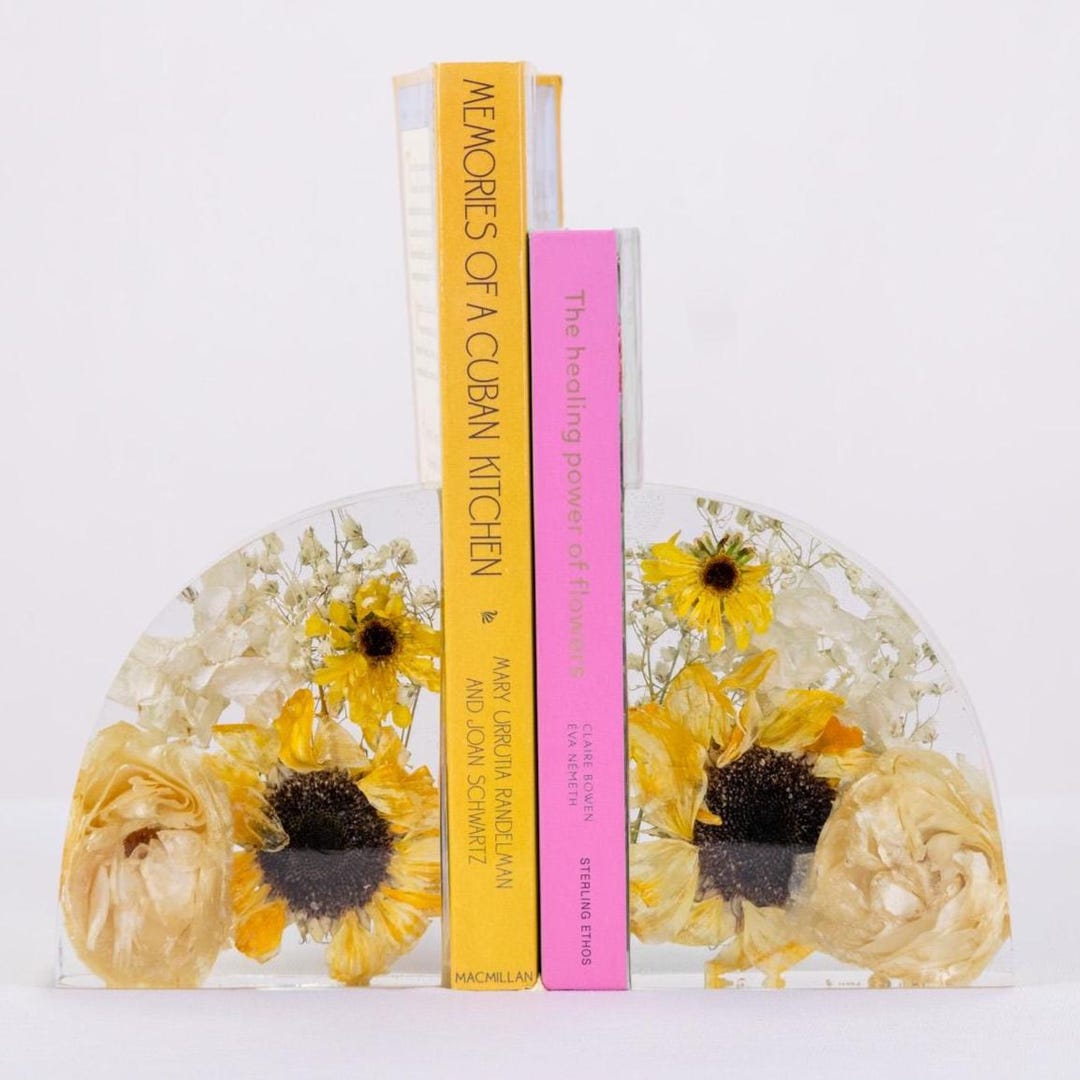 Resin Preserved Flower Bookends Dried Flower Book End Bouquet ...