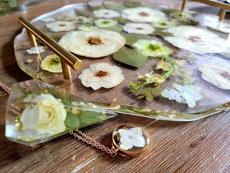 16 Round Geode Serving Tray Preserved Bouquet Platter - Etsy