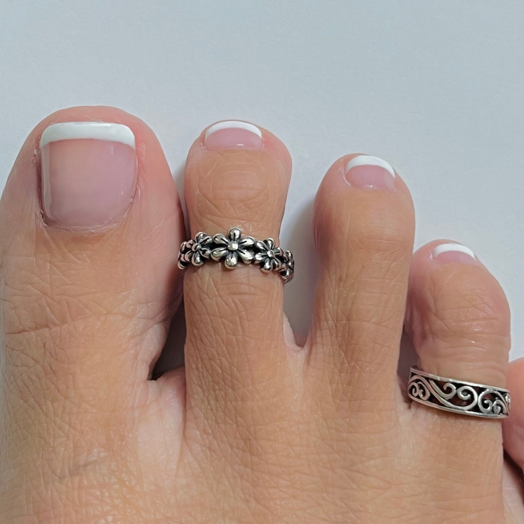 Sterling Silver Flower Toe Ring, Flower Toe Ring, Flower Midi Ring ...