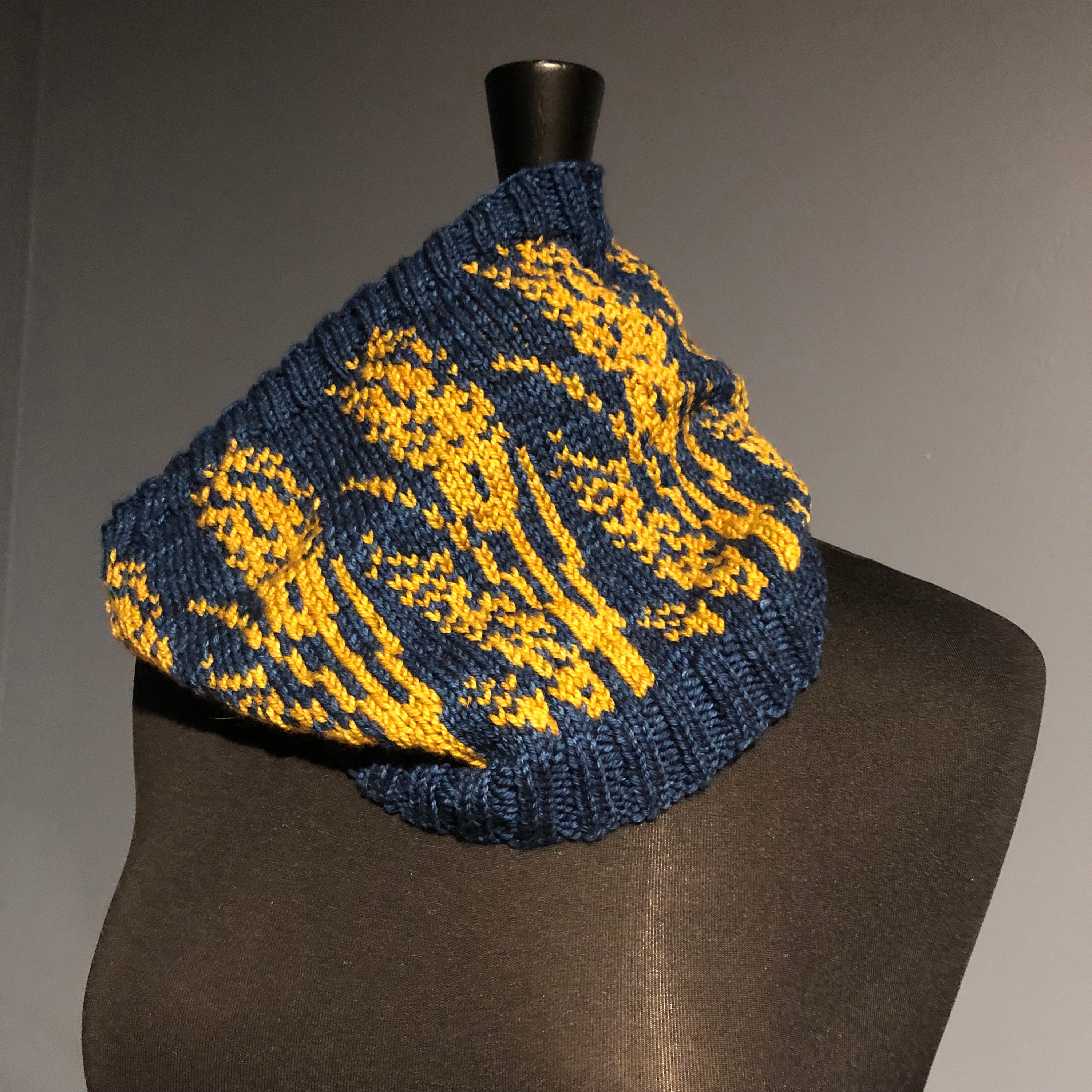 Wave the Wheat Cowl Knitting Pattern - Etsy