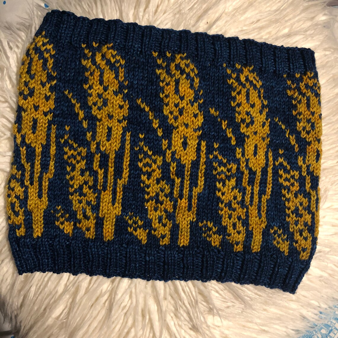 Wave the Wheat Cowl Knitting Pattern - Etsy