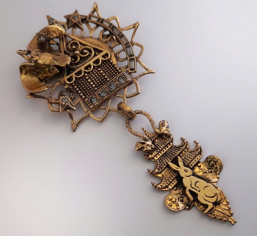 REMINISCENCE ZOE COSTE Vintage 1980's Owl, Rabbit, Stars and Crystals Large Brooch - Etsy