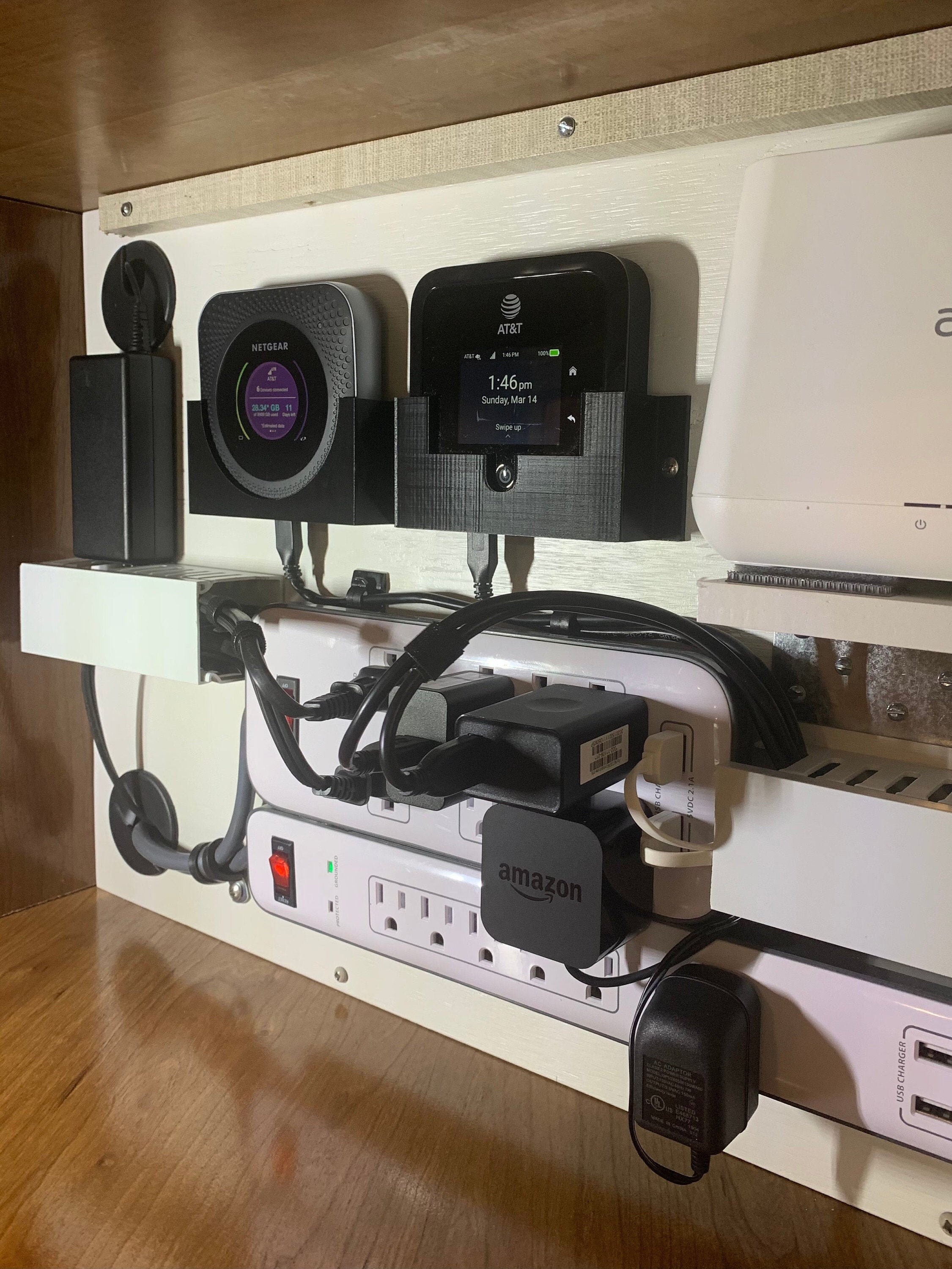 Wall Mount Case for Netgear Nighthawk M1 M2 - Etsy UK