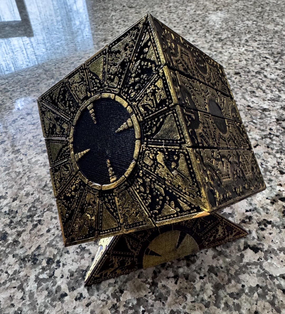 Hellraiser Working Puzzle Box With Stand! Lament Configuration Limited ...