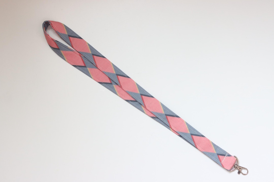 Howl Diamond Lanyard - Etsy