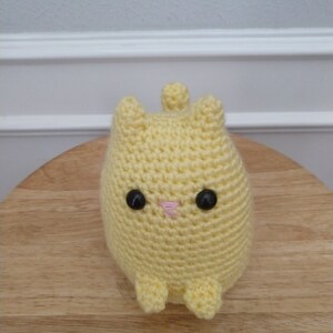 Crocheted dumpling kitty | Etsy