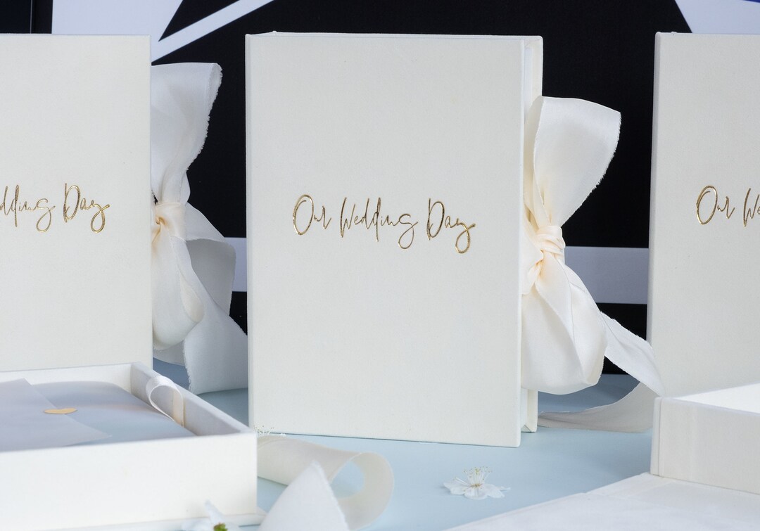 Gift Box for Prints / Bespoke Print Box / Keepcase With Silk Ribbons ...