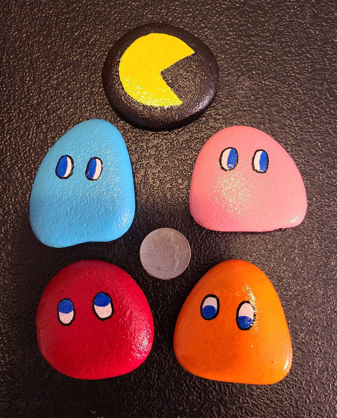 Set of 5 Pac Man & Ghosts Hand Painted Rocks - Etsy