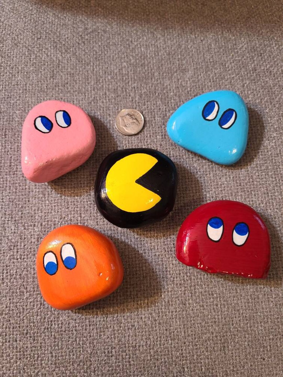 Set of 5 Pac Man & Ghosts Hand Painted Rocks - Etsy