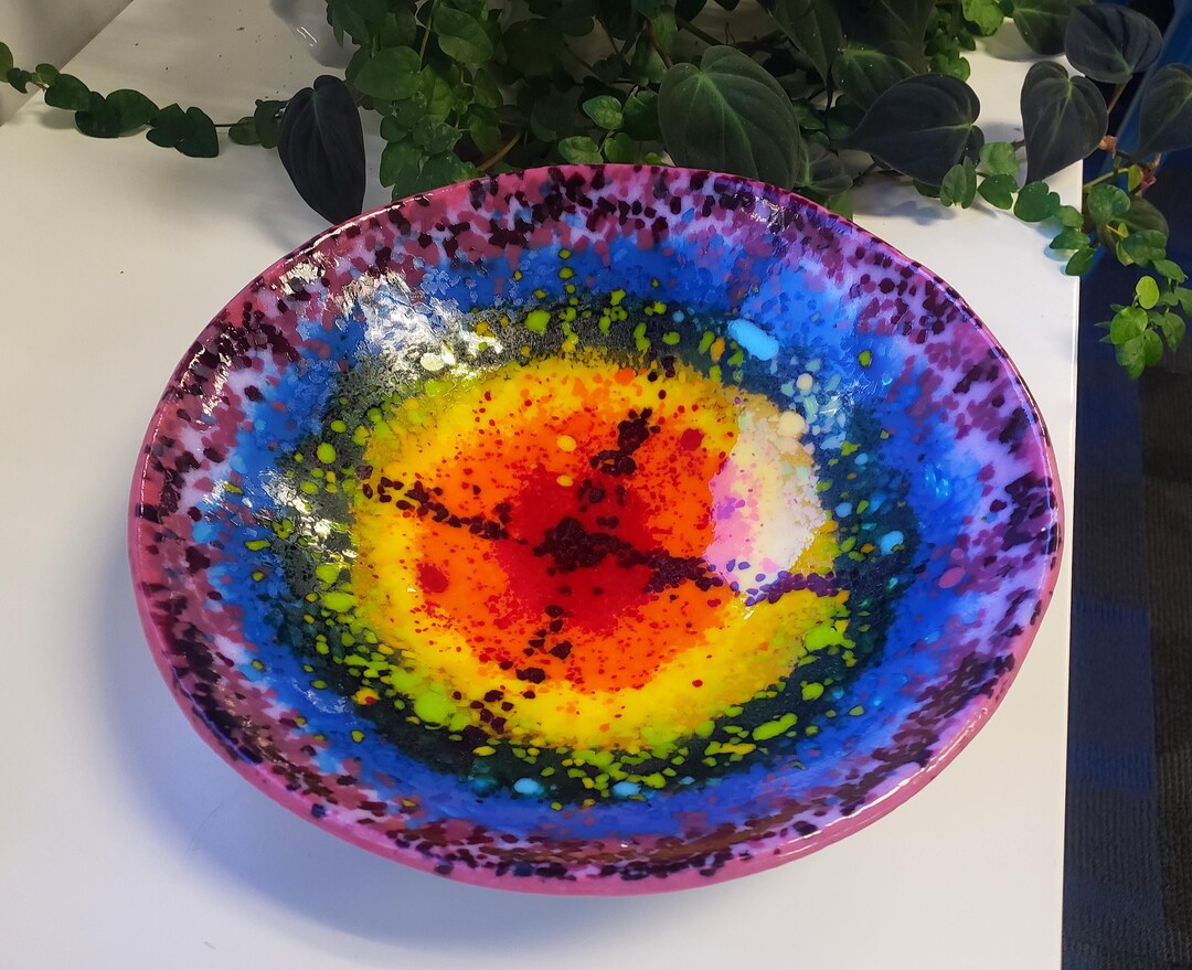 Speckled Rainbow Tie Dyed Glass Bowl, Colorful Spotted Glass Bullseye ...