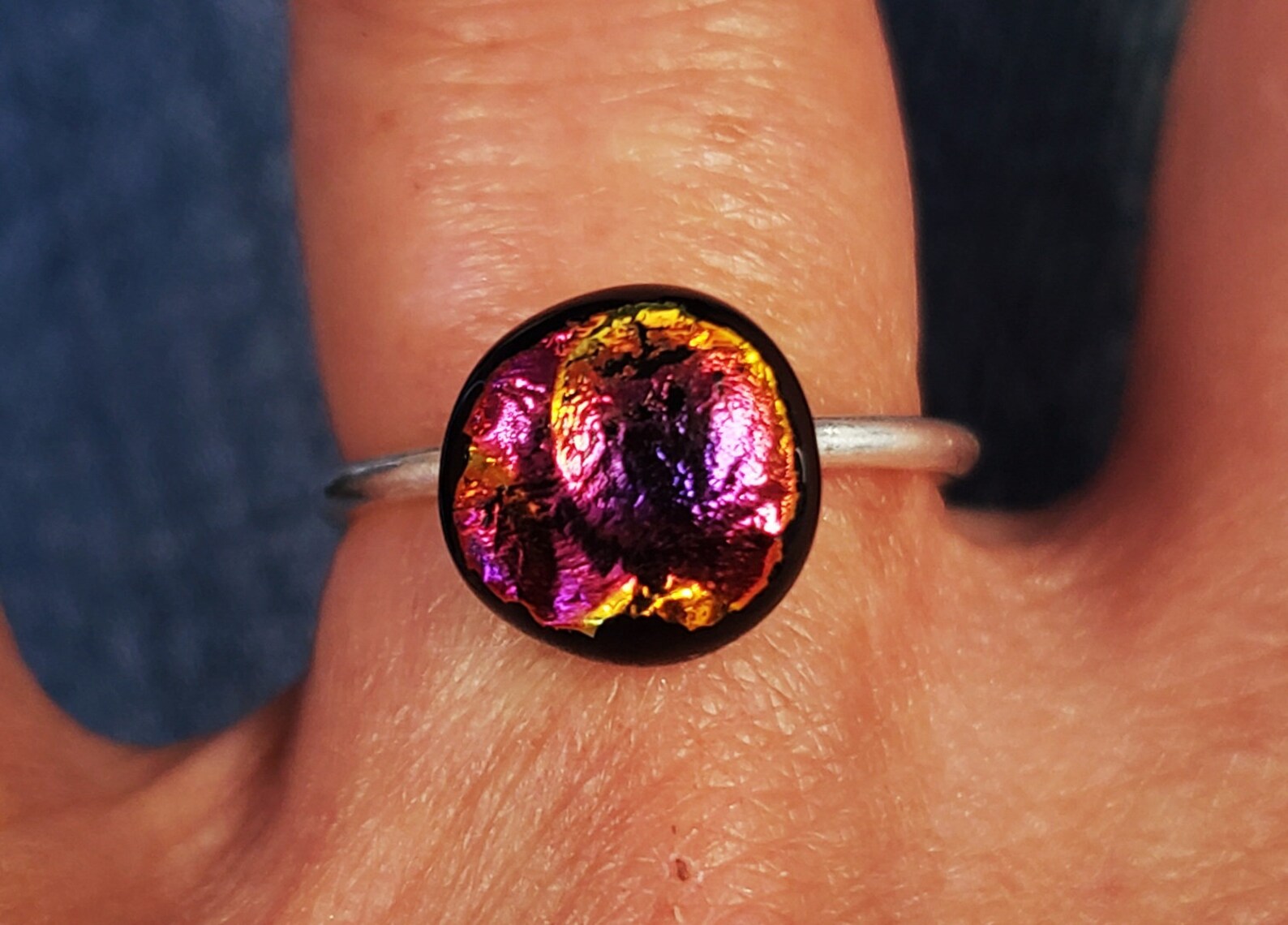 Plum Bubble Ring, Rich Plum & Gold Dichroic Textured Glass Mounted on ...