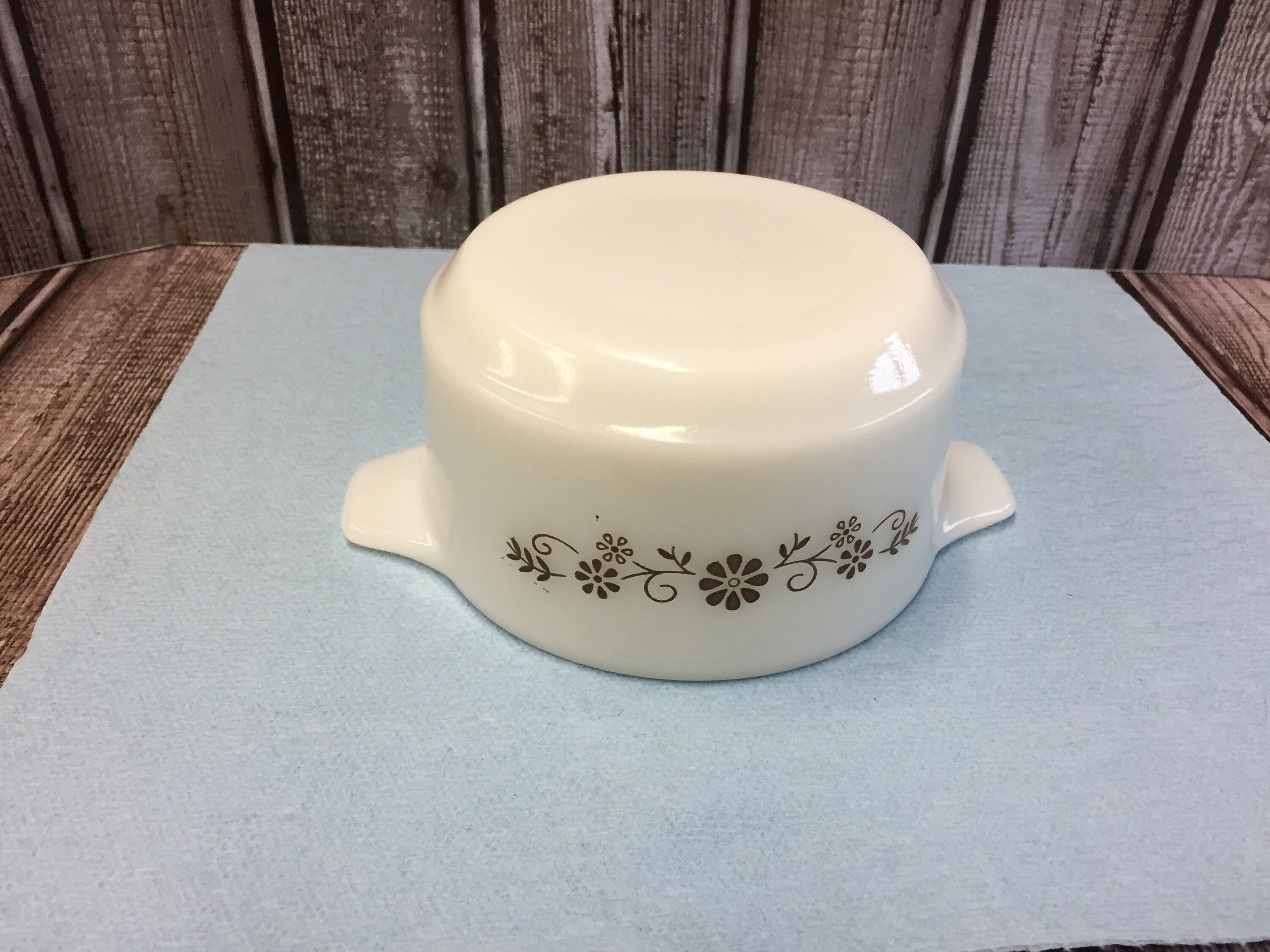 Vintage Dynaware Milk Glass Dish - Etsy
