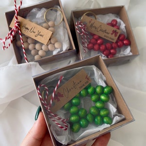 Personalized Christmas Favors, Holiday Favors for Guests, Merry ...