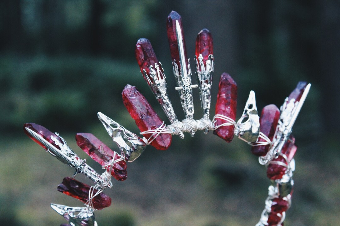 Vampire Knight || Crystal Crown. Crystal Tiara - Etsy