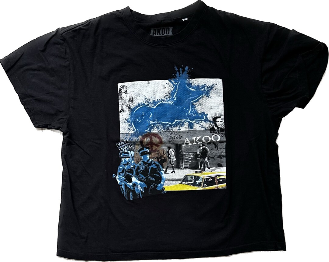 Akoo Graphic T-shirt - Etsy