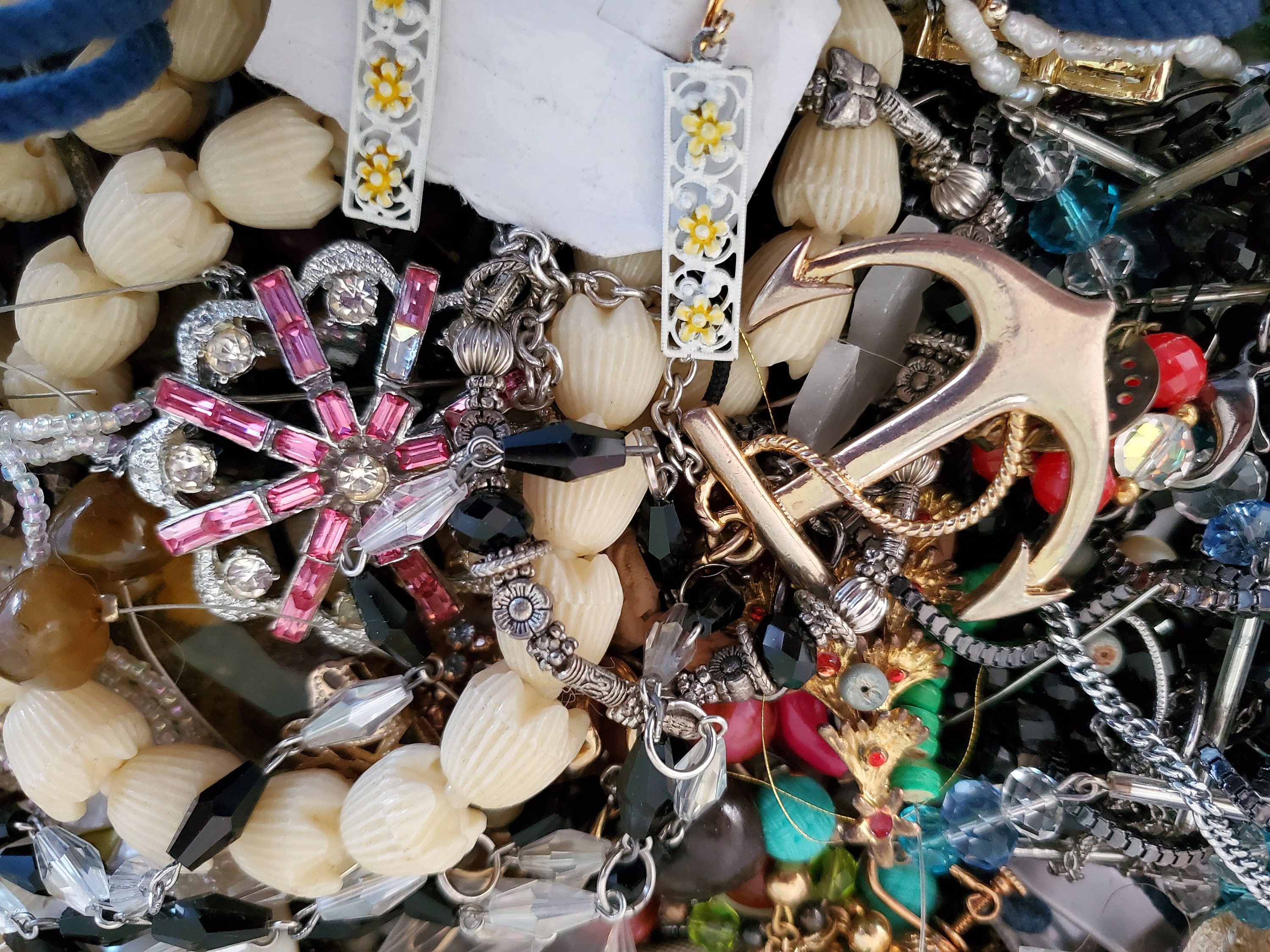 Jewelry bundle/ lot 4 1/2 lbs - munimoro.gob.pe