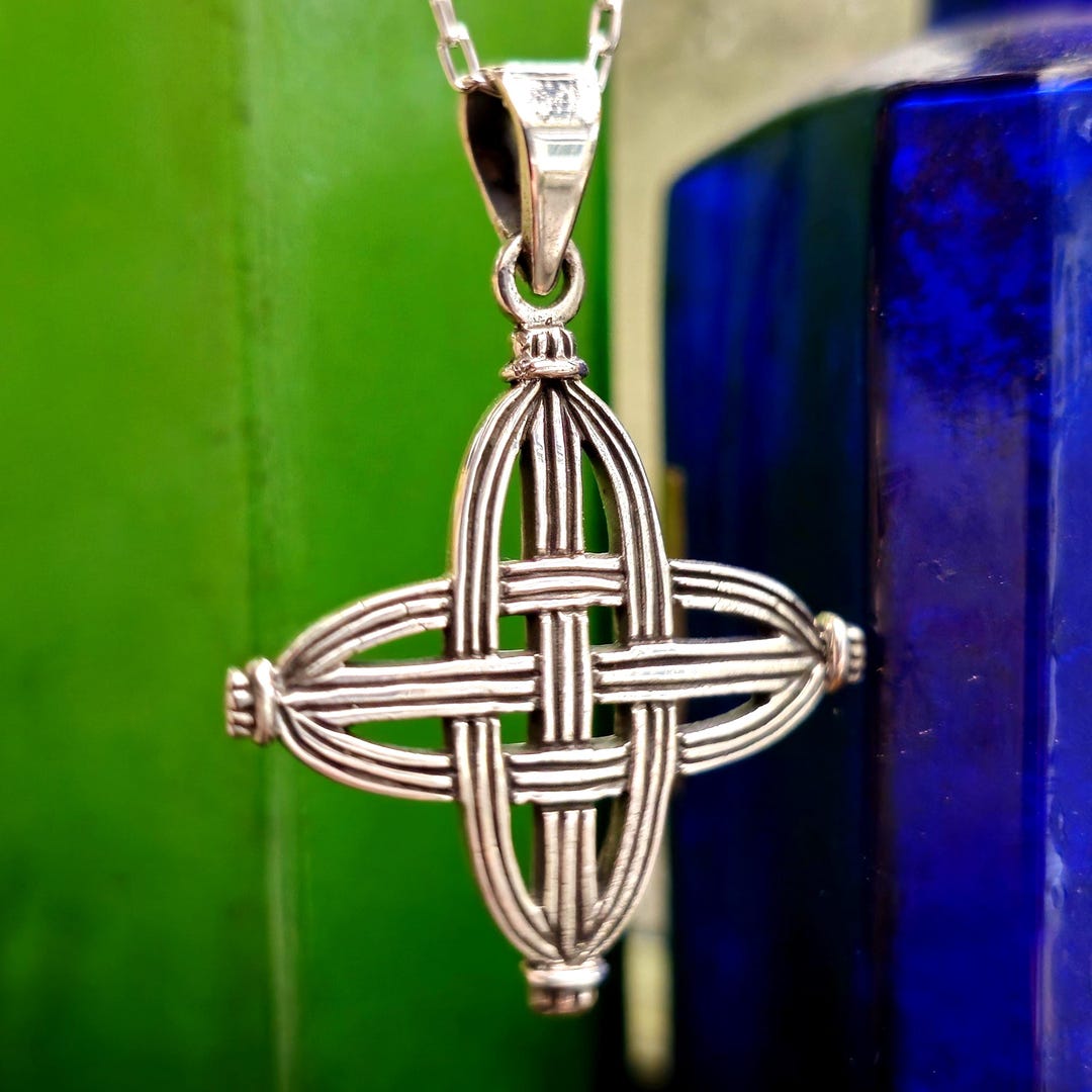Brigid's Cross Pendant 925 Sterling Silver Irish Celtic Plaited Reeds ...