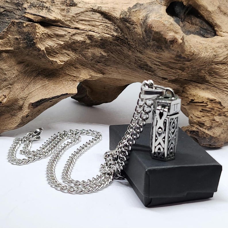 Love Locket Hug Kiss Pendant Keepsake Necklace Stainless Steel Curb ...
