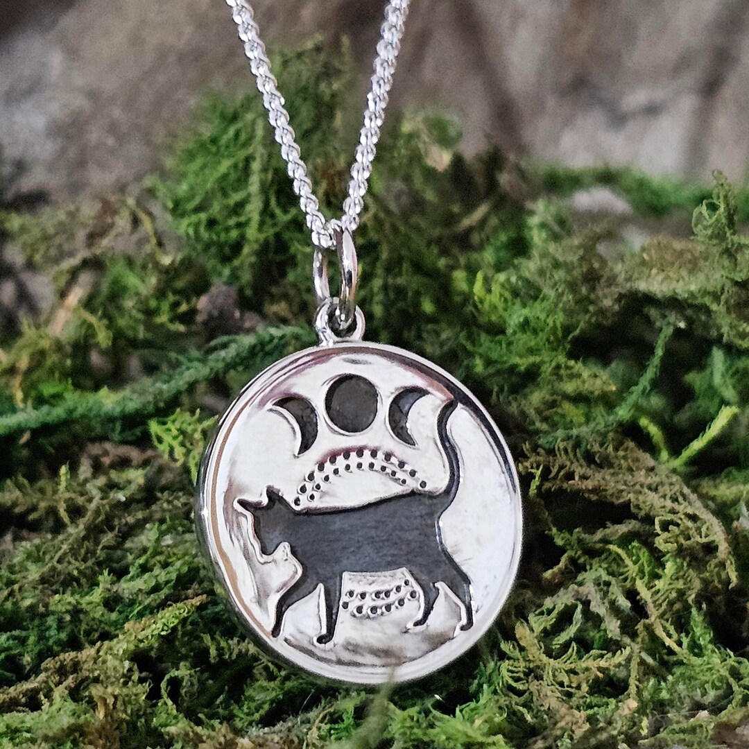 Black Cat Pendant Necklace Triple Moon Maiden Mother Crone 20 Inch Curb ...