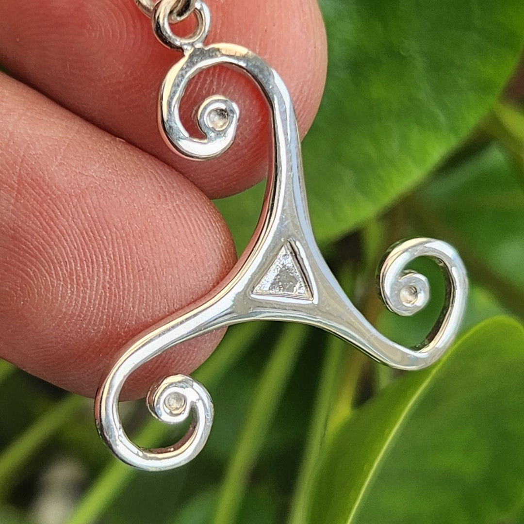 Large Triskele Triskelion Pendant Symbol 925 Sterling Silver 20" Curb ...