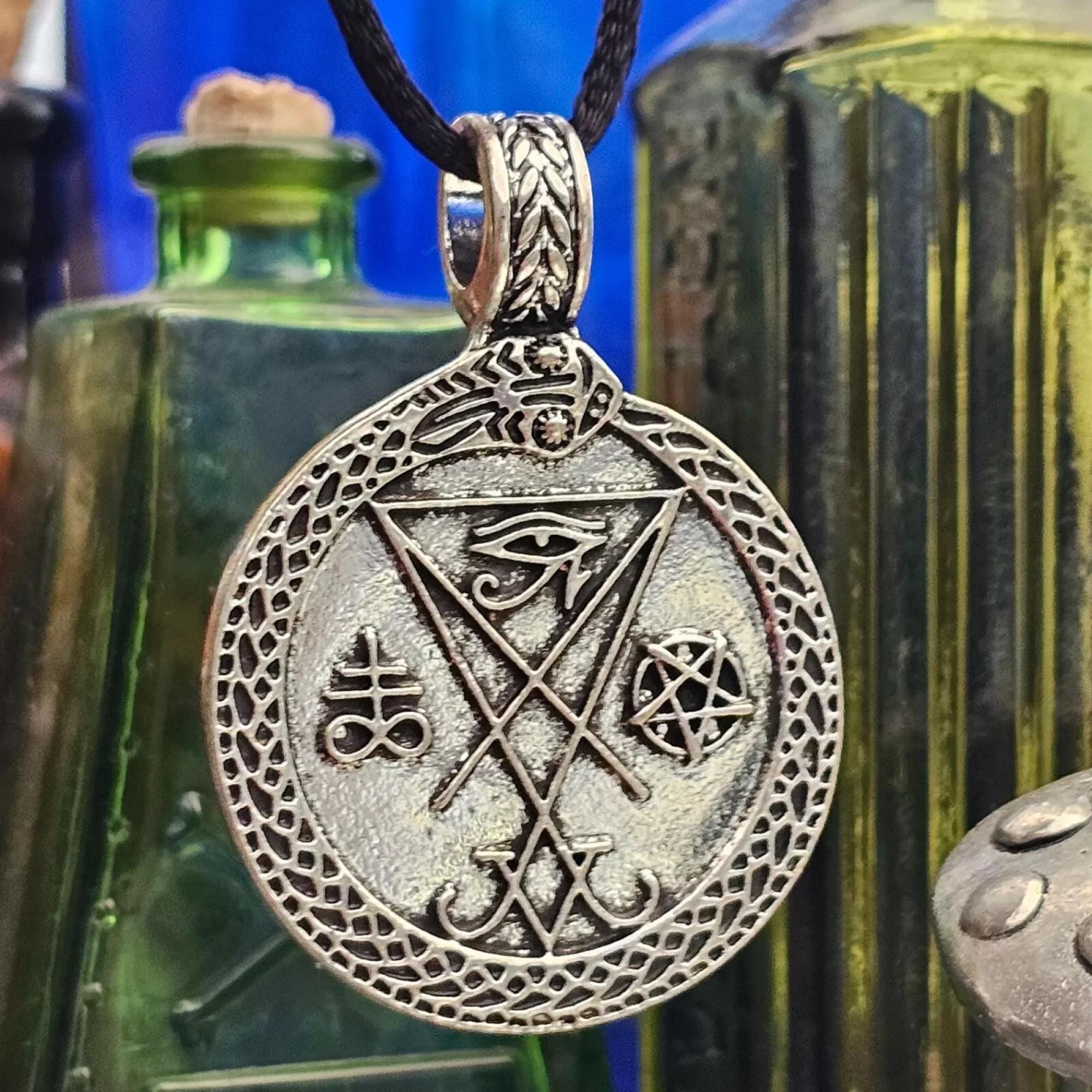 Ouroboros Sigil Lucifer Pendant Horus Pentagram Bringing Light of Truth ...