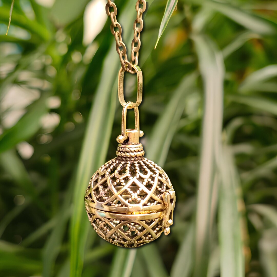 Witch Ball Pendant Protection Lattice Locket Ball Bronzed 26 Inch Chain ...