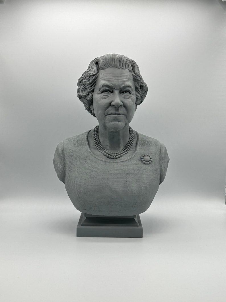 Queen Elizabeth II Bust - Etsy